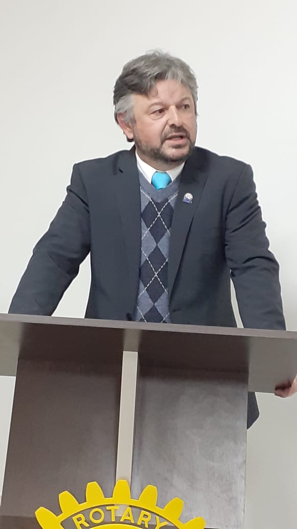 Mario Luiz Pegoraro assume a presidência do Rotary Club Campos Novos ...