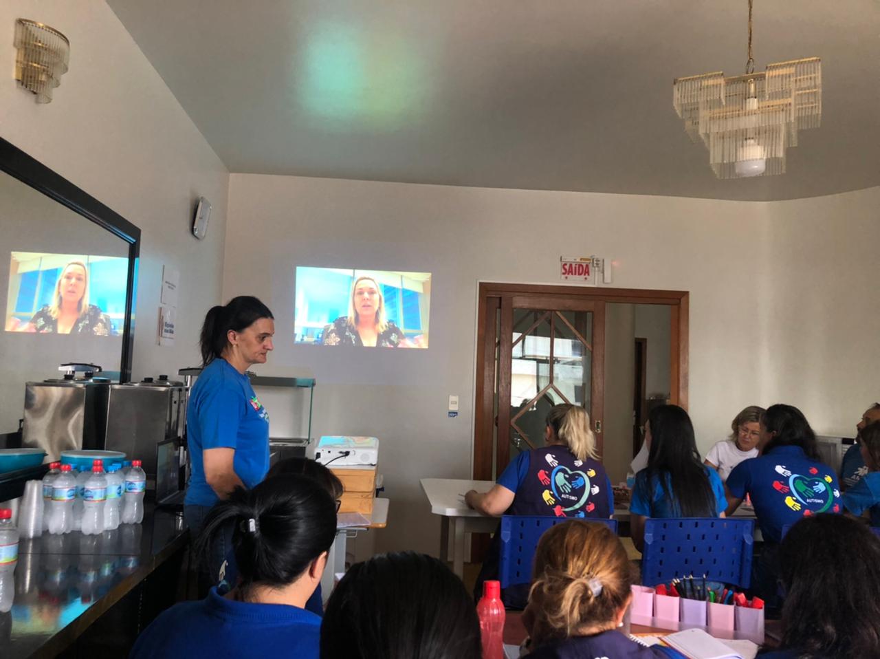 Modelo TEACCH é utilizado no tratamento de Autistas na AMA de Campos ...